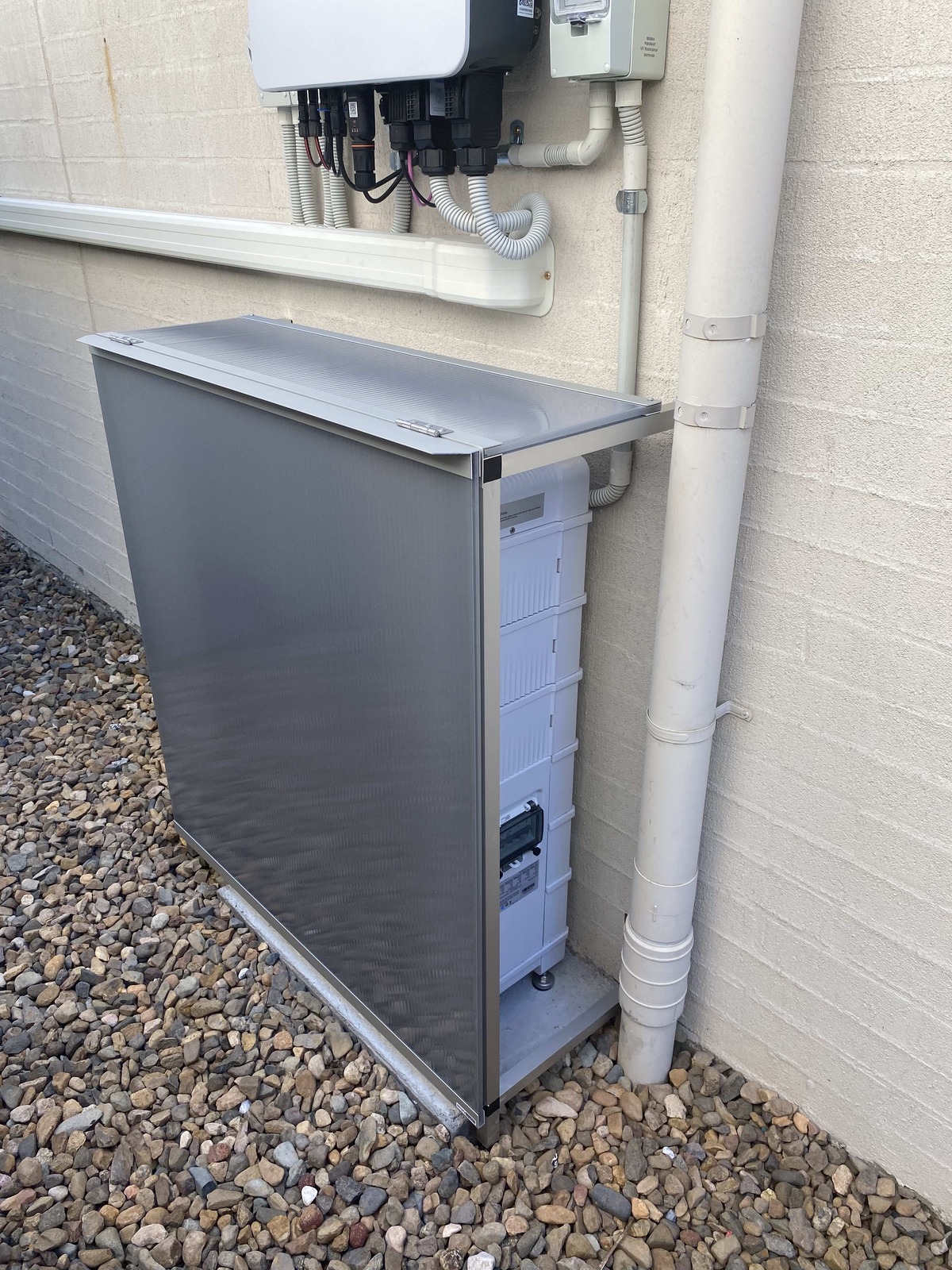 BYD HVM 11 (4 module) Battery Cover 125cm* H x 98cm W x 42cm D